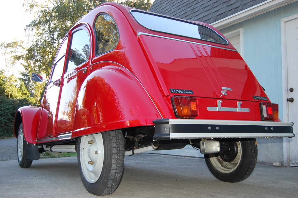 2CVs R us - World of Deux Chevaux